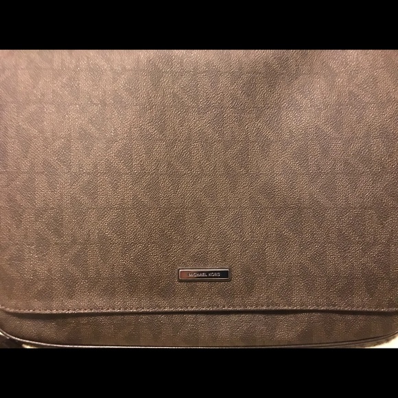 Michael Kors | Bags | Michael Kors Brown Jet Set Logo Laptop Bag | Poshmark